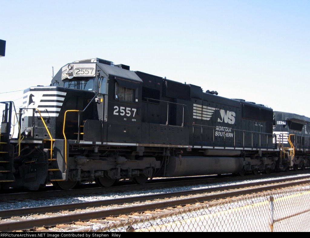NS 2557
